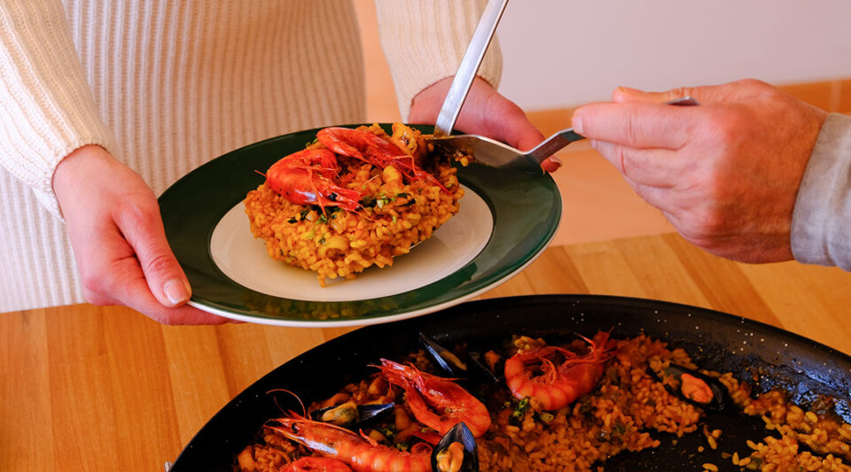 Socarrat Paella: Técnicas Para El Toque Crujiente Perfecto | Brillante